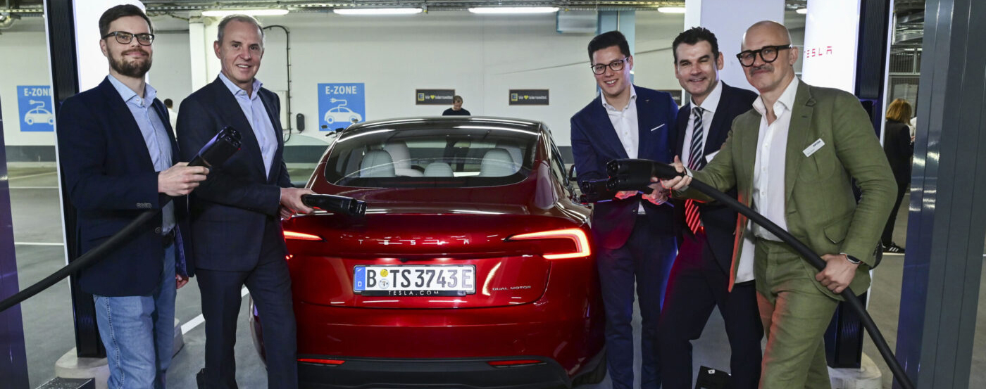 Größte Schnellladestation für E-Fahrzeuge in Berlin - Parken aktuell ...